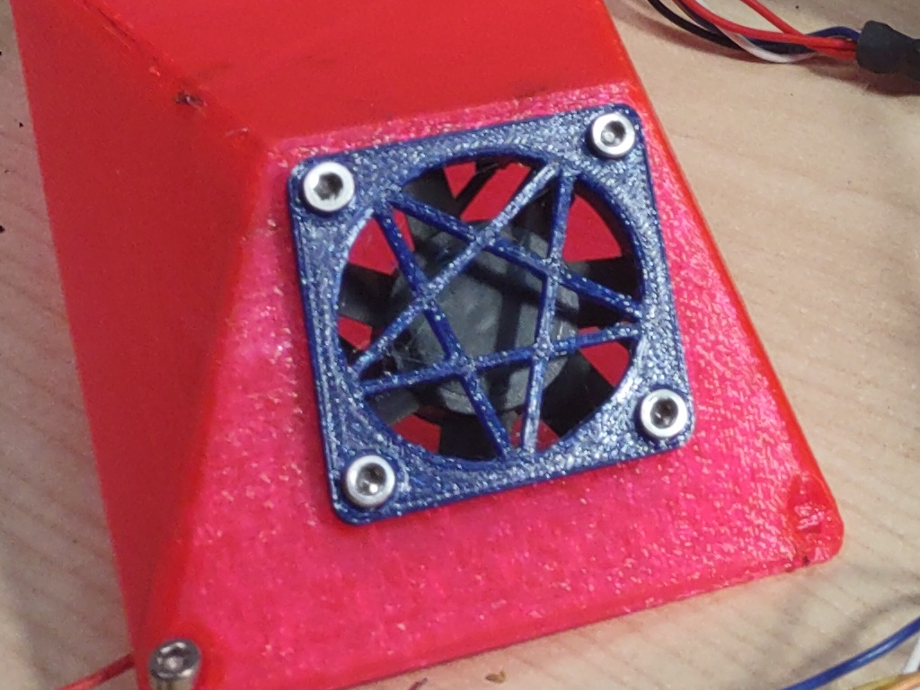 40mm Fan Grill by Lubomir Rintel | Download free STL model | Printables.com