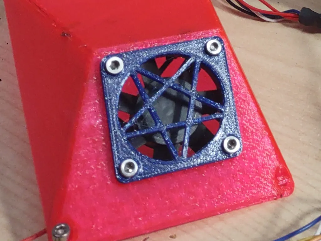 40mm Fan Grill by Lubomir Rintel | Download free STL model | Printables.com