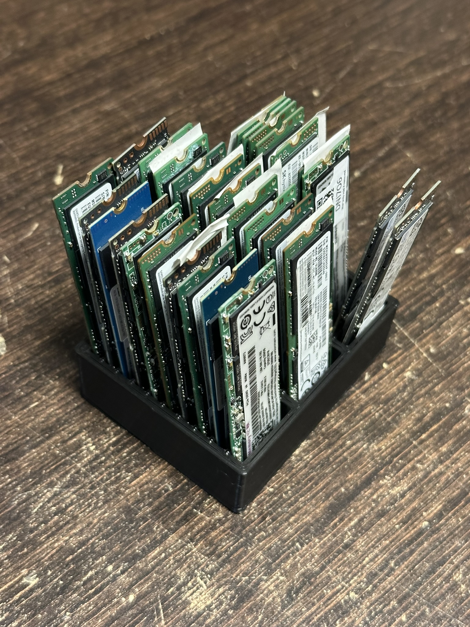 M.2 SSD HOLDER x30 by dePlak | Download free STL model | Printables.com