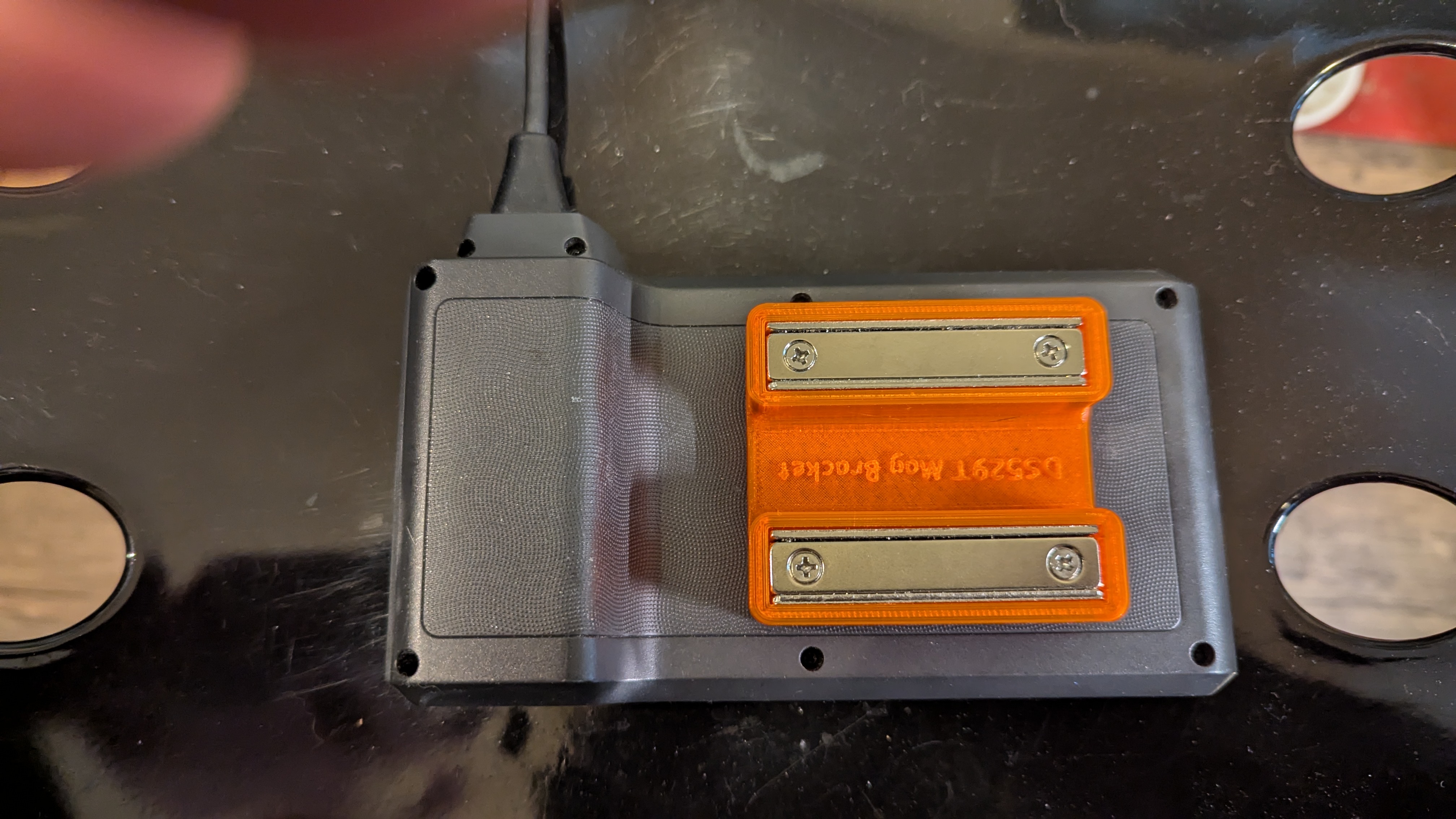 Depstech DS529T boroscope Magnetic Bracket by mlyon | Download free STL ...