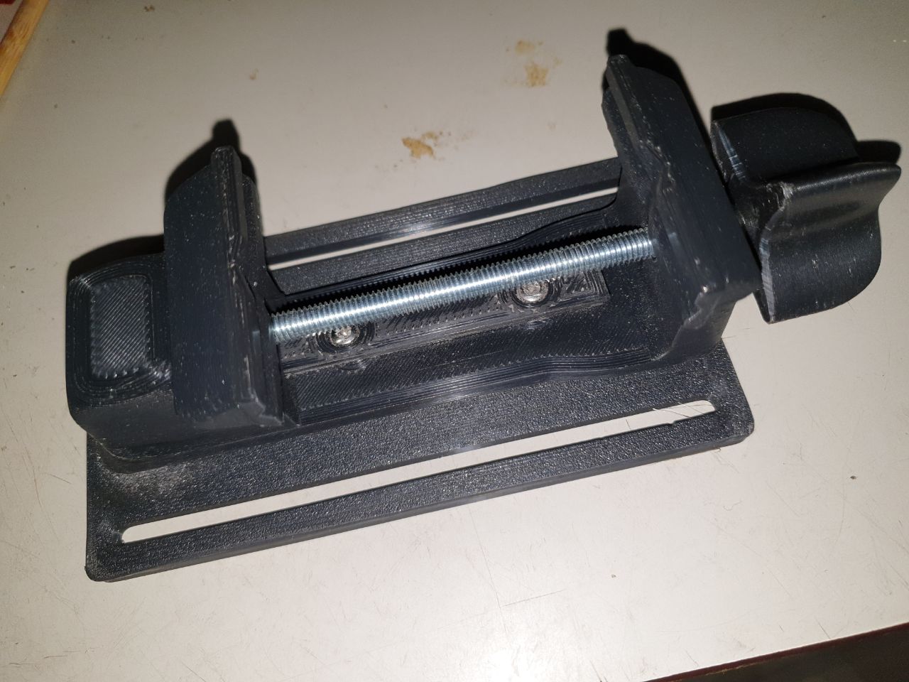 Vice. (70 and 95mm between jaws) by Rexodus | Download free STL model ...