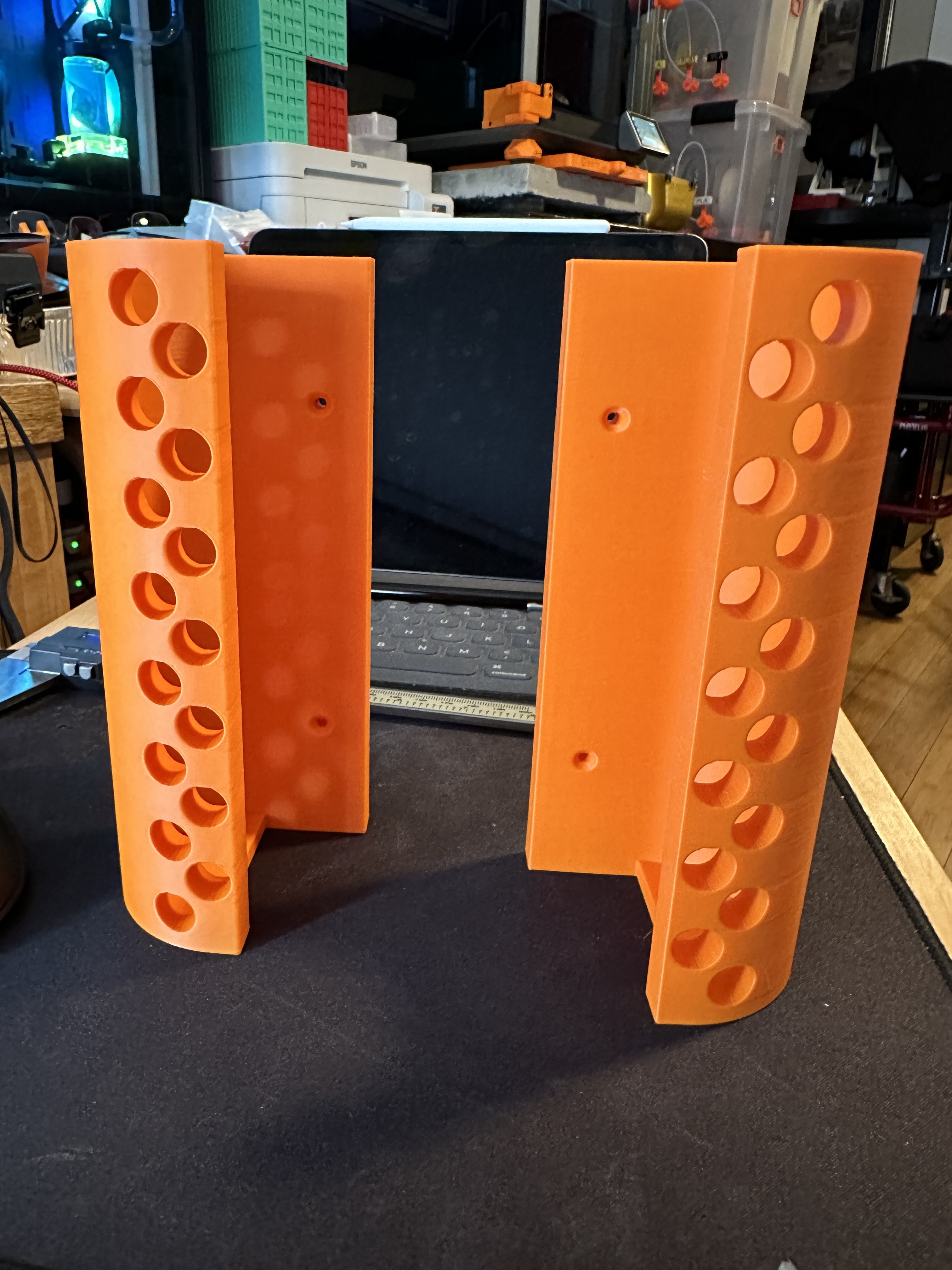 Aarris VIP2502 Under Desk Bracket by Big Dipper | Download free STL ...