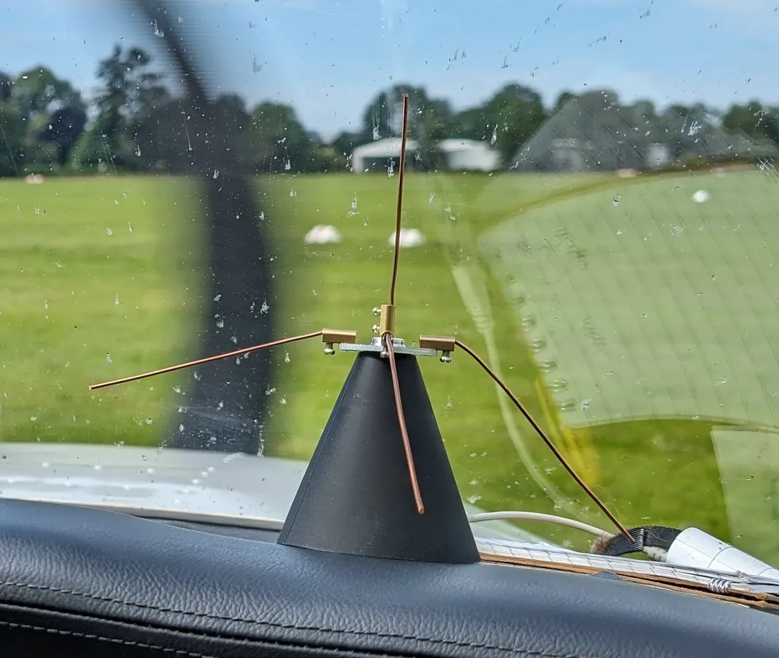 Antenna base for LoRa Meshtastic GPA by paulb | Download free STL model ...