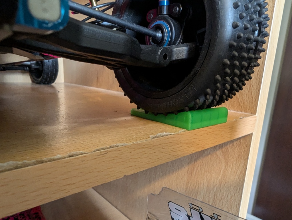 1/10th RC Wheel Stop for shelves by DynaMight1124 | Download free STL ...
