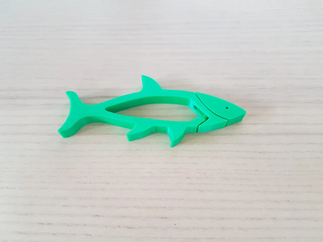 Shark clip by Matth1as0815 | Download free STL model | Printables.com