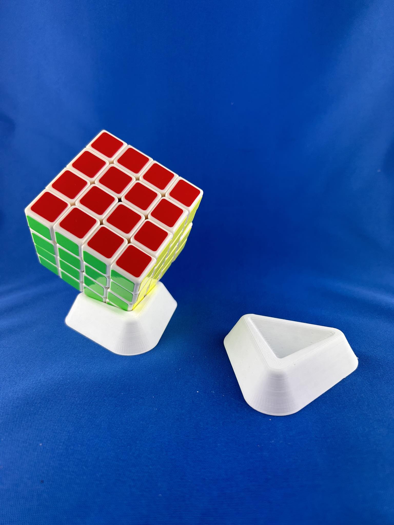 Rubik's cube stand / holder by CoCo DRUK | Download free STL model ...