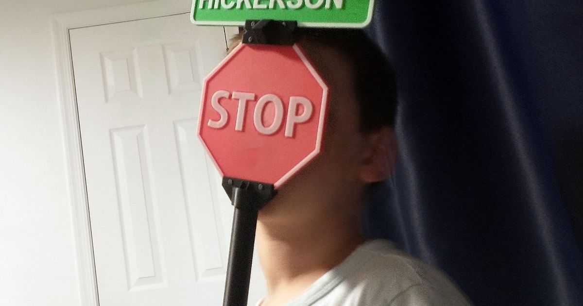 Stop sign and Connector by JohnFrohock | Download free STL model ...