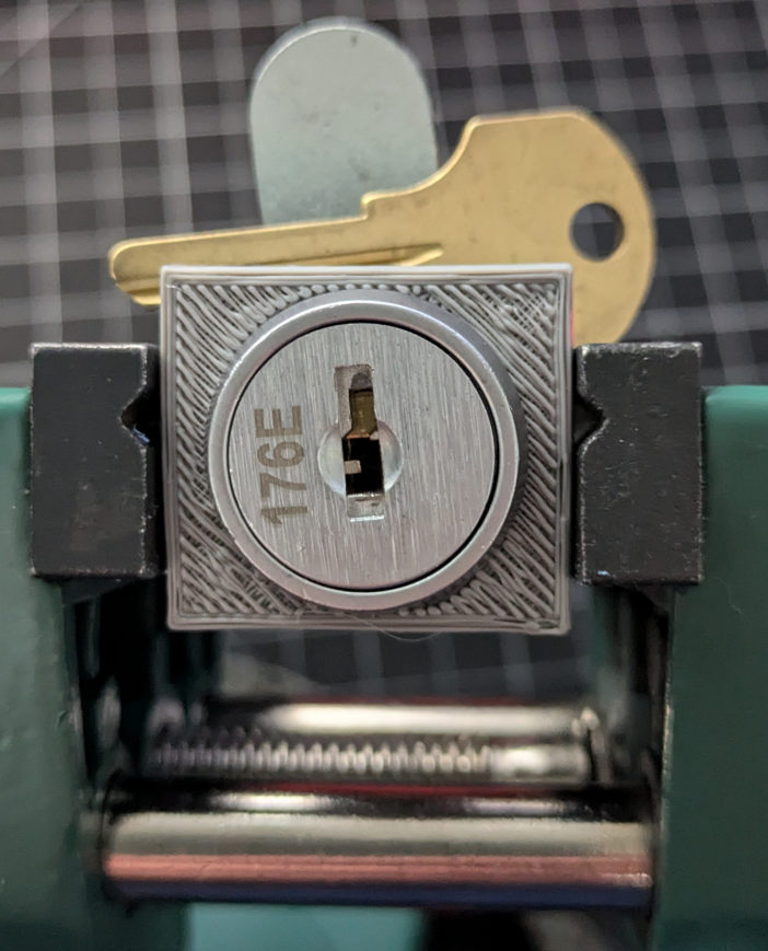 Vise holder for HON 176E cabinet lock by 4550 | Download free STL model ...