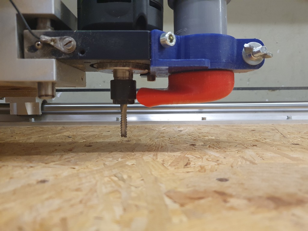 adjustable Vacuum-Adapter for CNC-Router by Ole | Download free STL ...