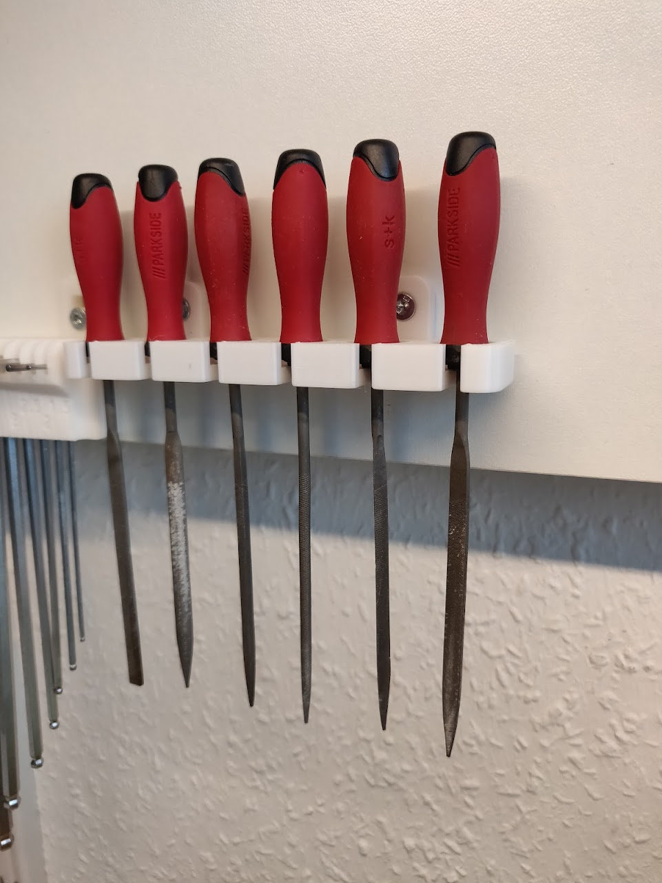 Wallmount for Parkside key files by GROMiT | Download free STL model ...