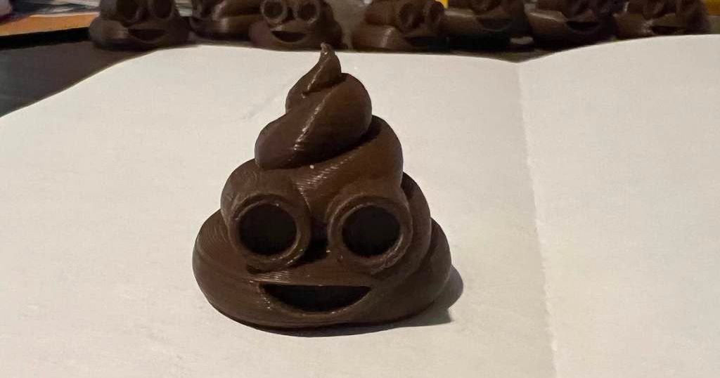 Lego Poop Emoji minifig by Tim | Download free STL model | Printables.com