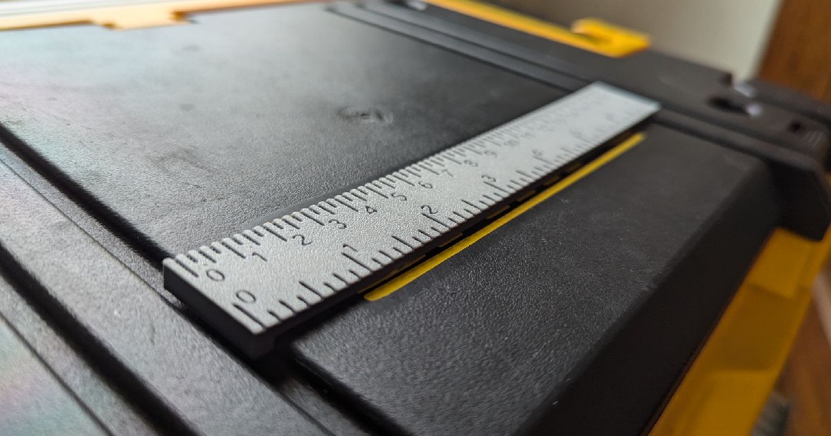 Inch and Metric Ruler/Scale by Ty10y | Download free STL model ...