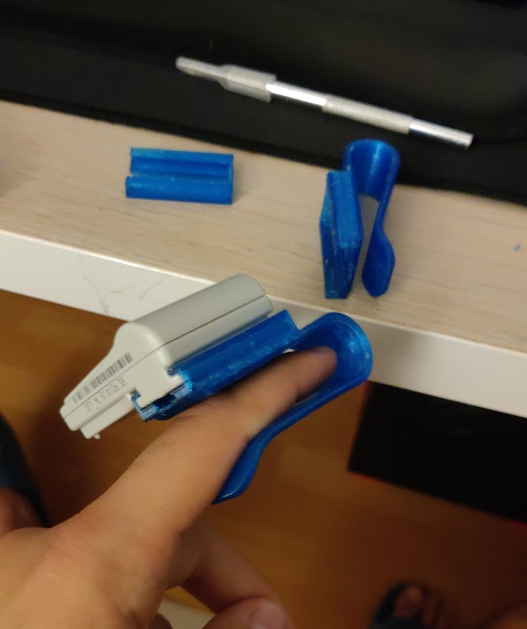 UnipolMove car Sun Visor clip (DESCRIPTION) by Bido1996 | Download free ...