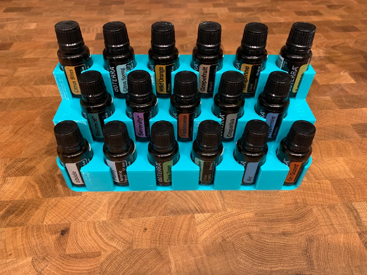 DoTerra bottle (15ml) holder by Rokapet | Download free STL model ...