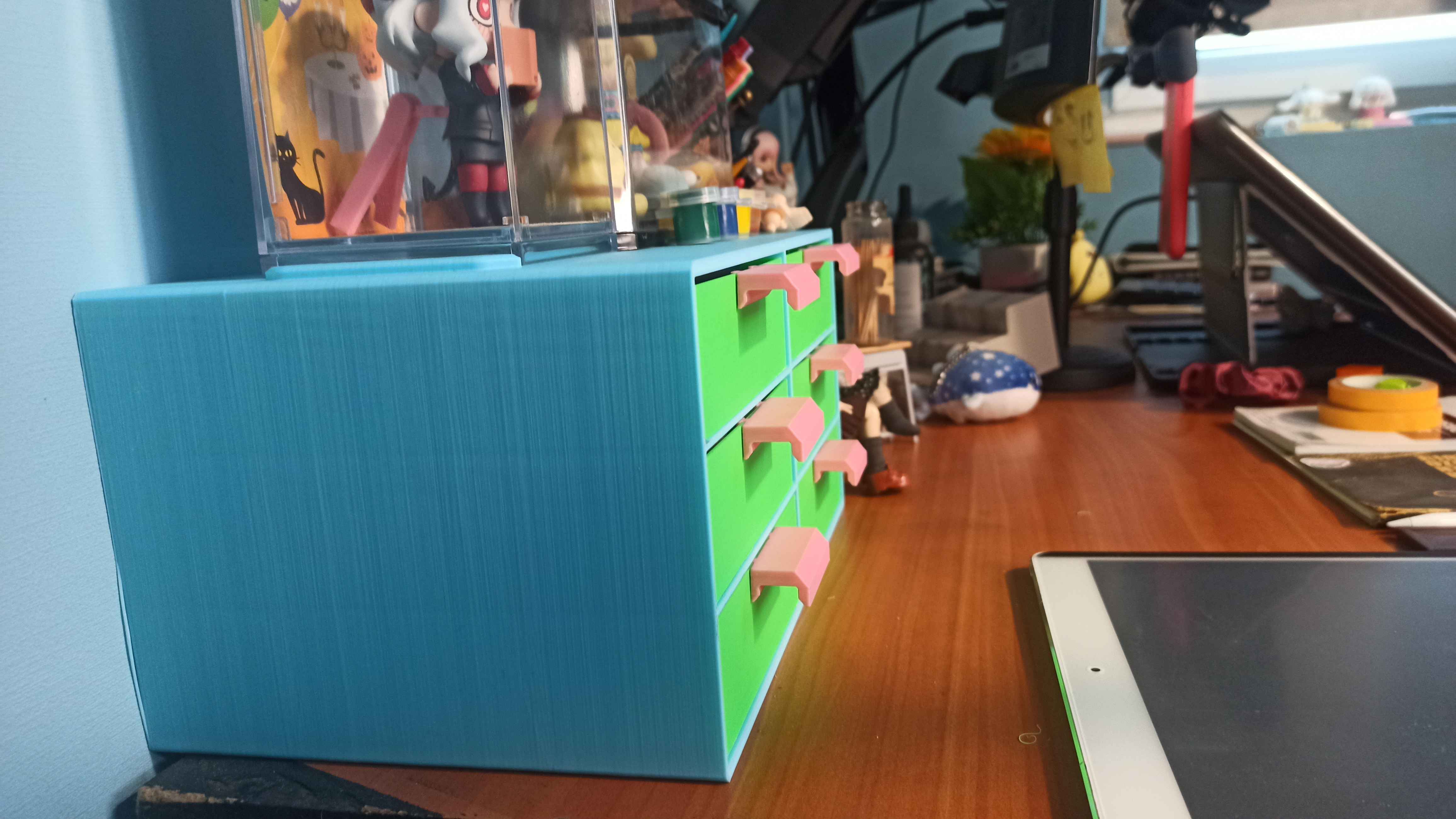 Gridfinity Modular Drawer System 4x3 by Krisoll | Download free STL ...