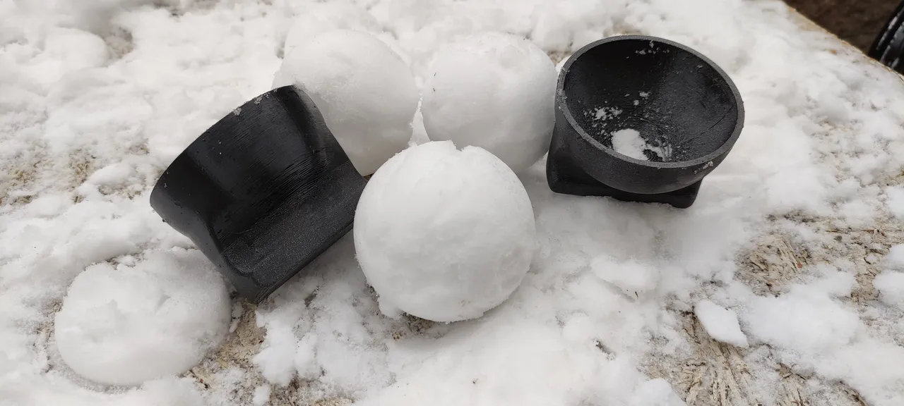 Snowball maker by Motolsky | Download free STL model | Printables.com