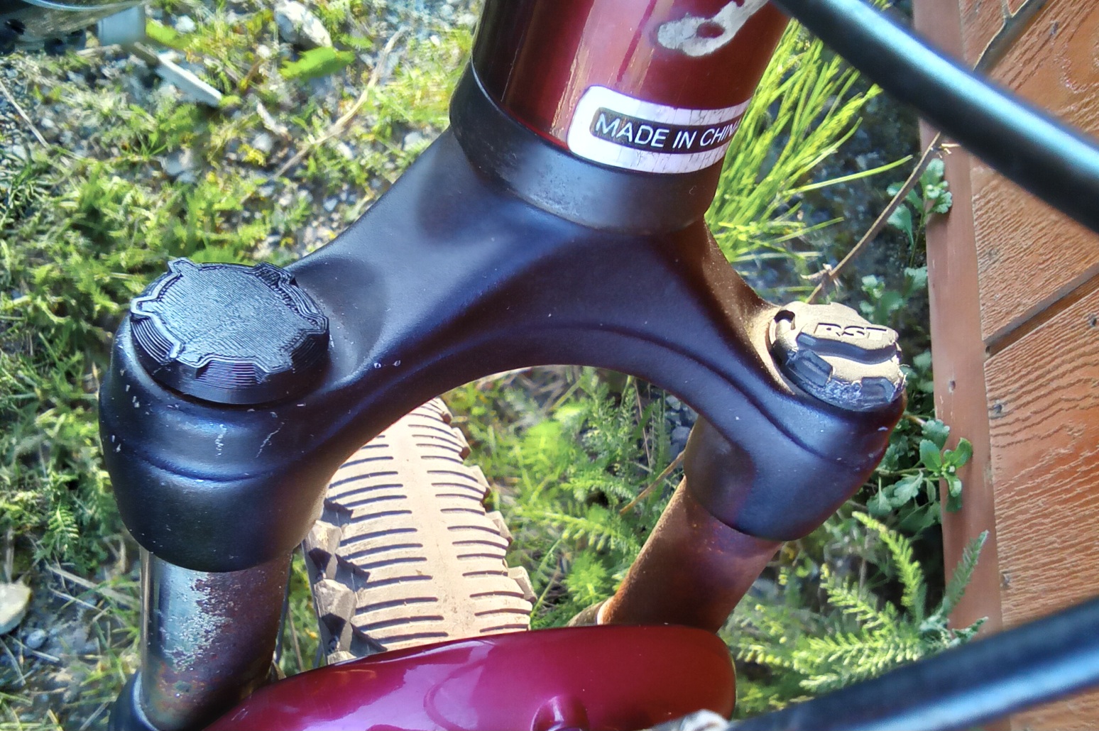 Trek Bicycle 22mm dust cap for front forks by Executive Quest ...