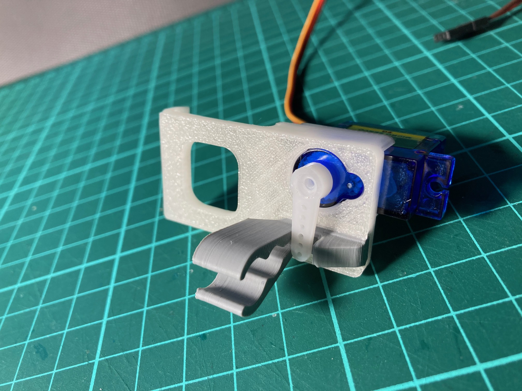 Drawing accessory for the XRP robotic kit by Robin Josef | Download ...