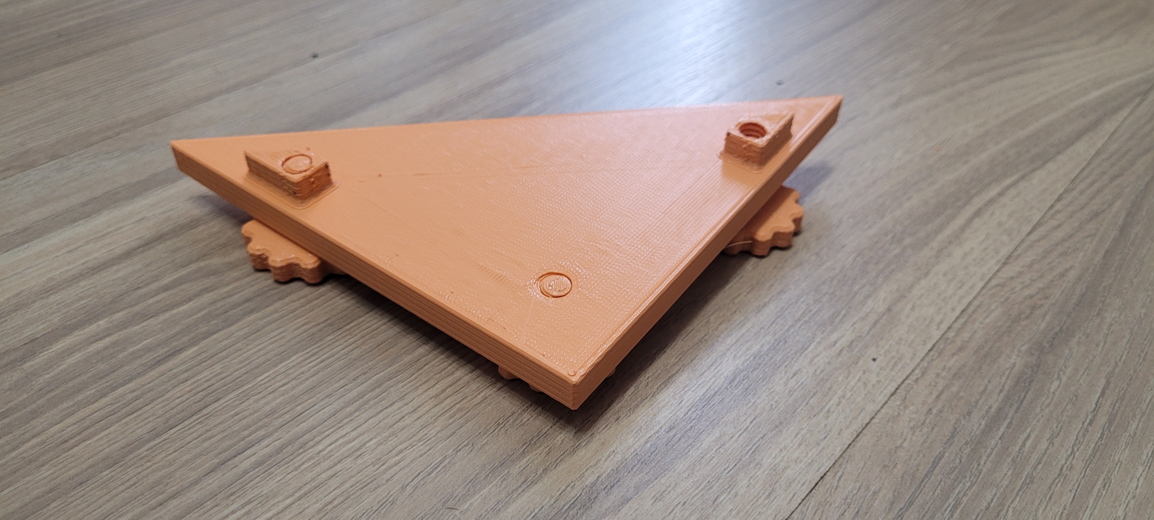 Right angle laser square leveling base by Gustavo Antoniassi | Download ...