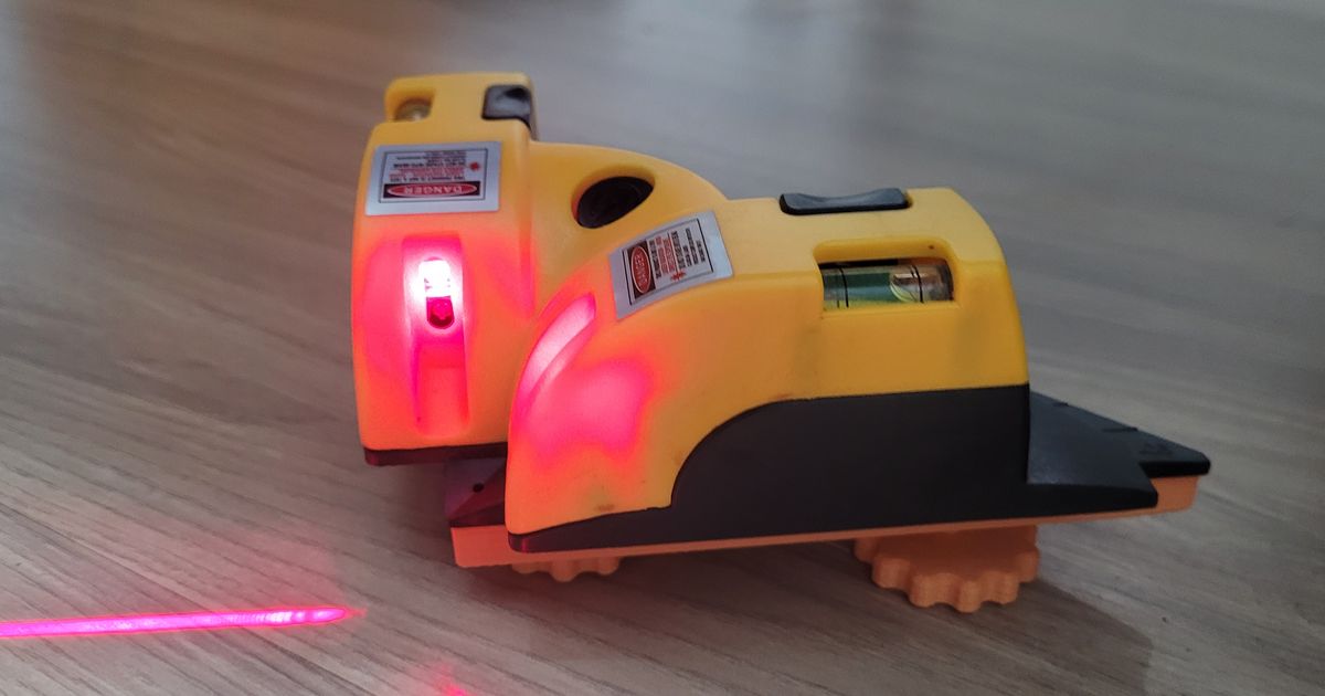 Right angle laser square leveling base by Gustavo Antoniassi | Download ...