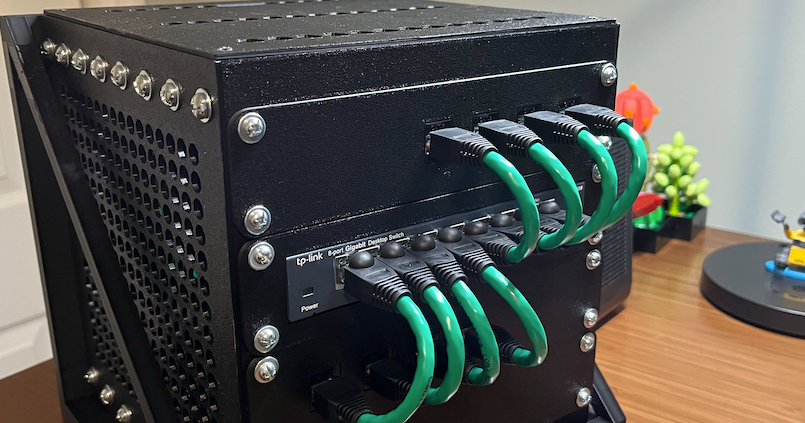 Offset Patch Panels for Mini server rack - TP Link TL-SG108 and ...