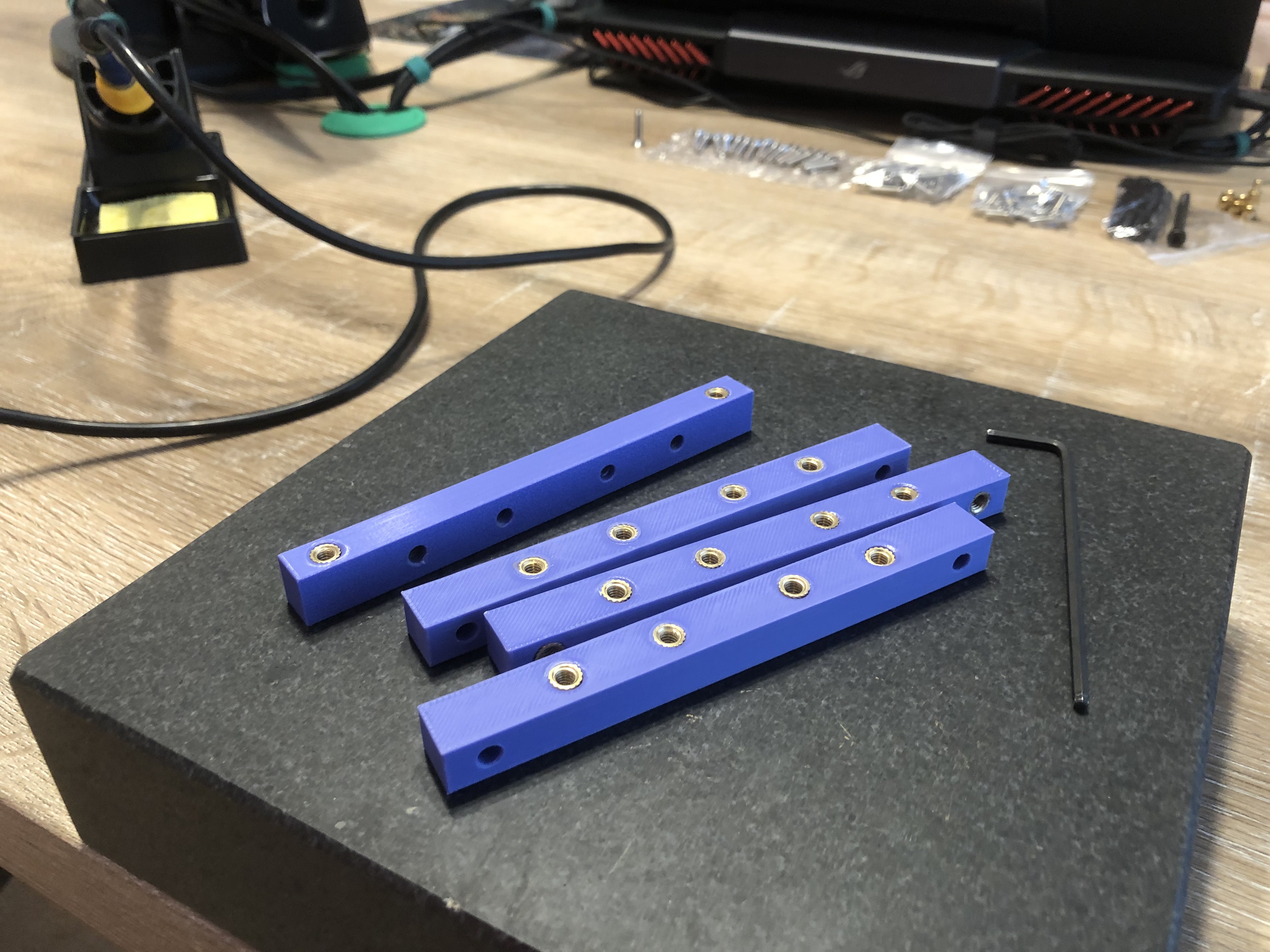 An X1 / P1S Glass Plate mod for DK Riser by @dkarjadi by k DEDb07 ...
