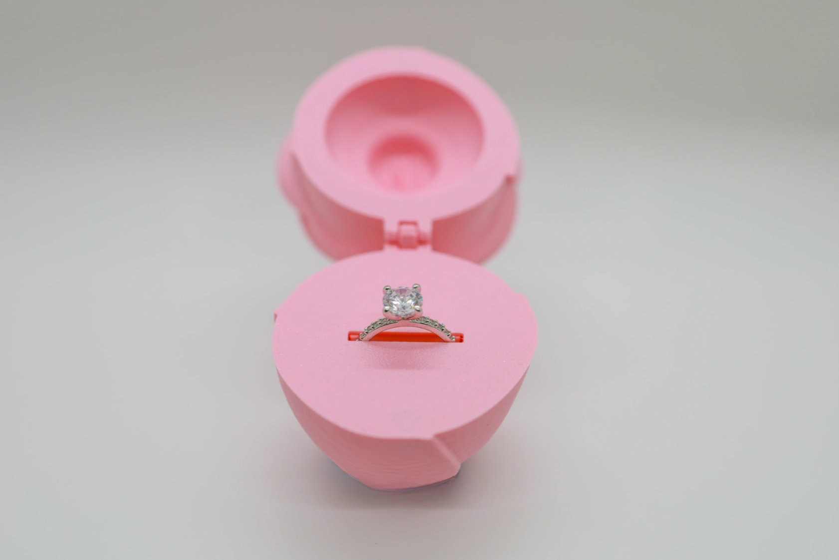 Rose Ring Box! (Print in Place) by Theginypig | Download free STL model ...