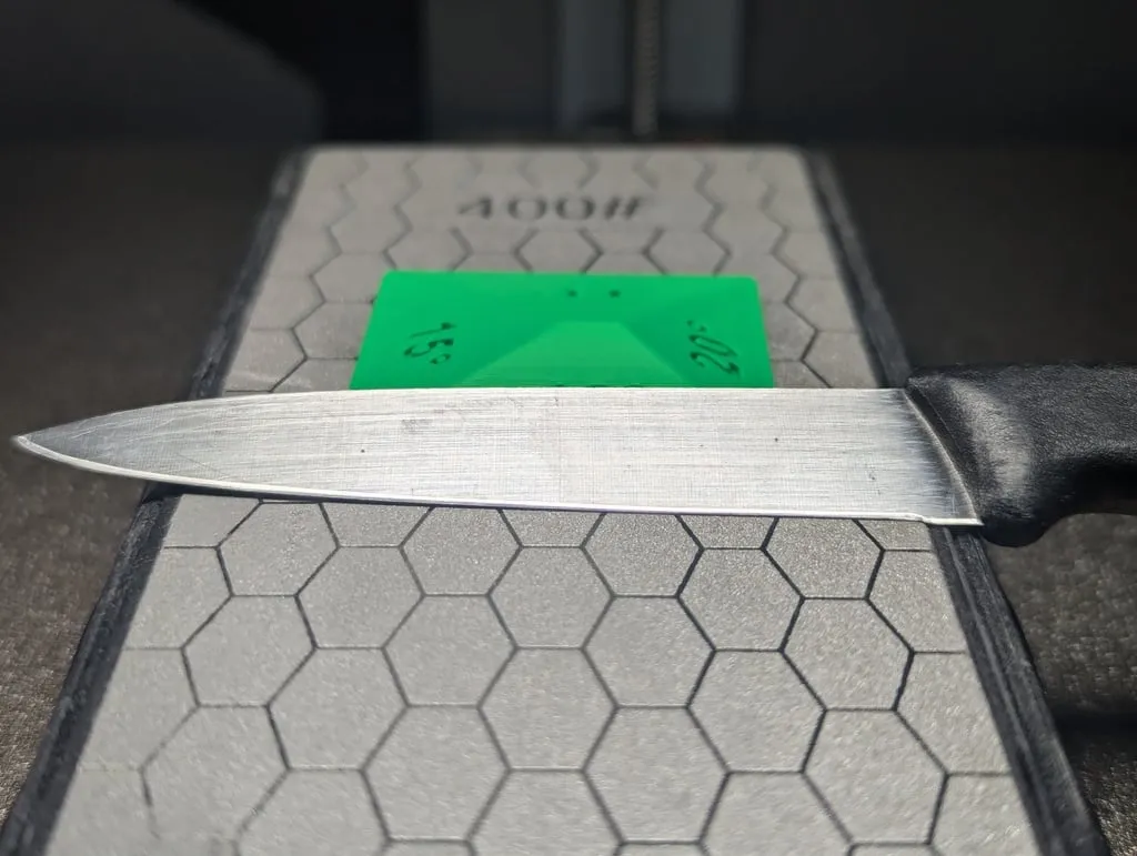 Sharpening Angle Guide by BarbedWire | Download free STL model ...