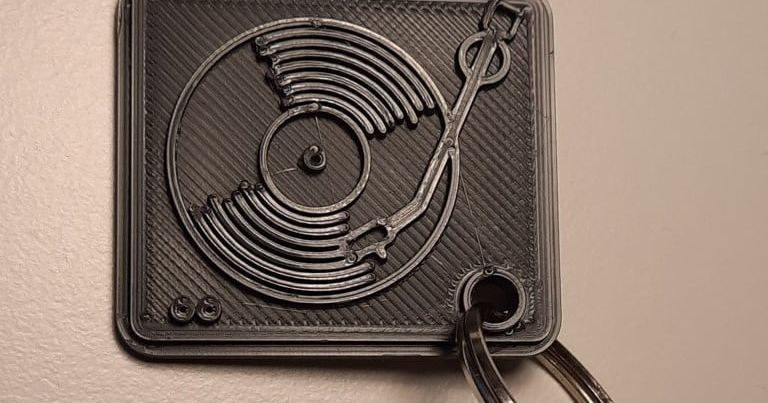 Record player/Turntable Keychain by Linkab4 | Download free STL model ...