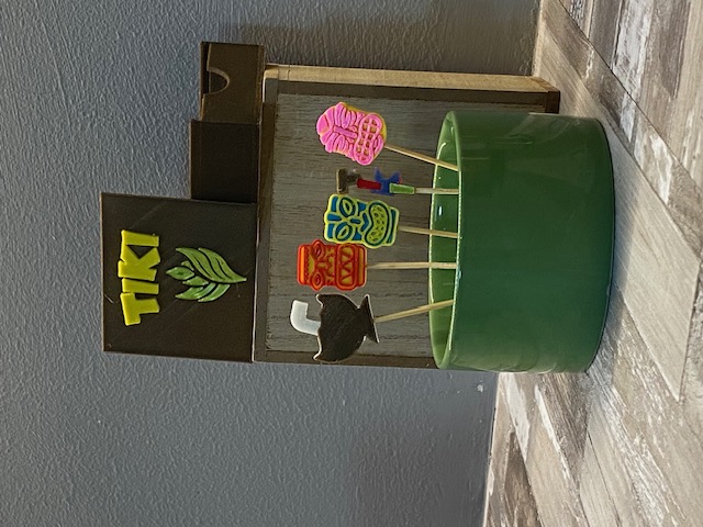 Toothpick head for aperitif and its storage box (Tiki edition) by ...