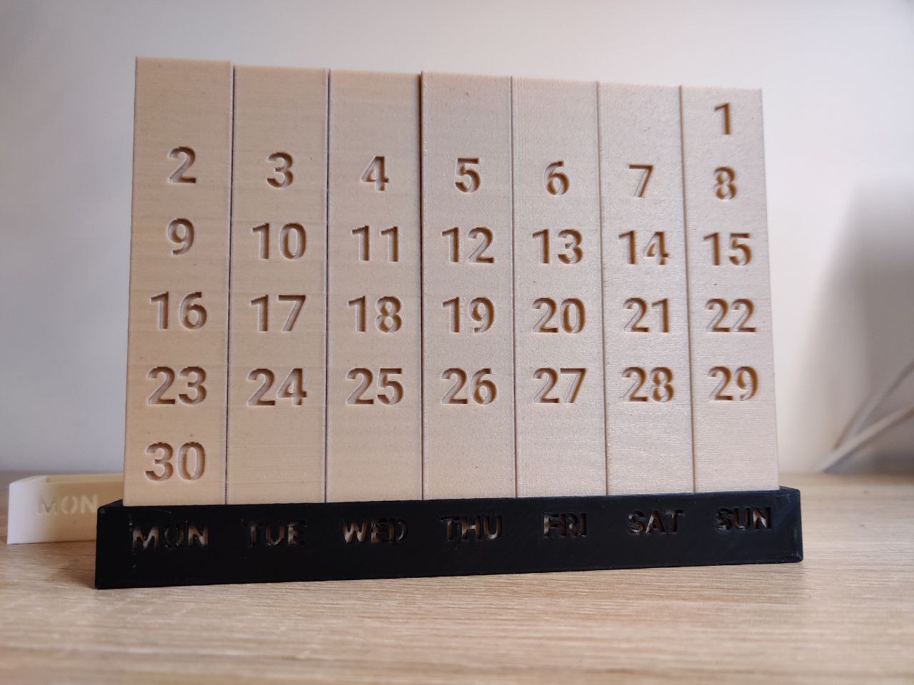 Perpetual calendar "Pillars" by heyroman | Download free STL model ...
