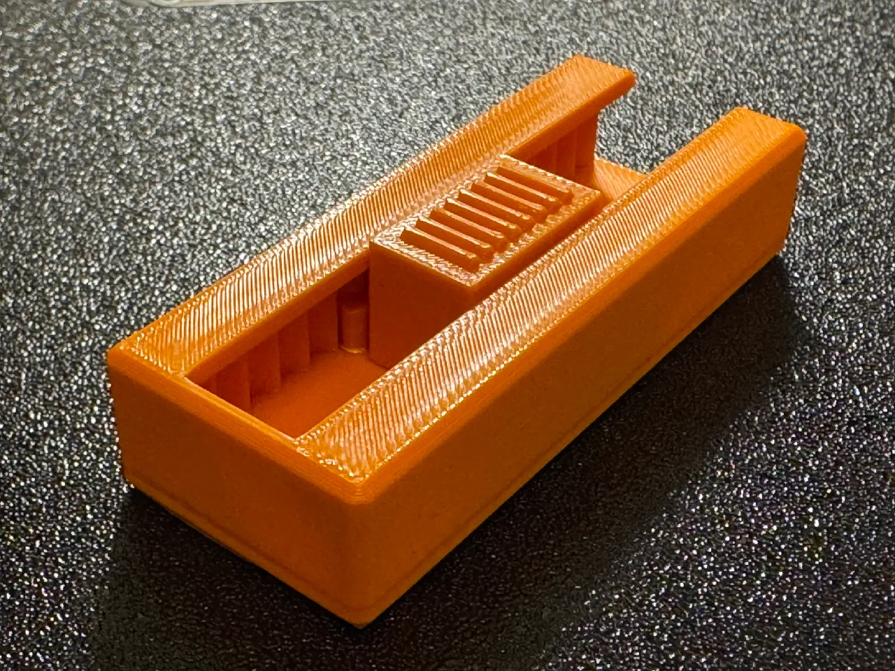 Clicky Fidget Button by kuldar | Download free STL model | Printables.com