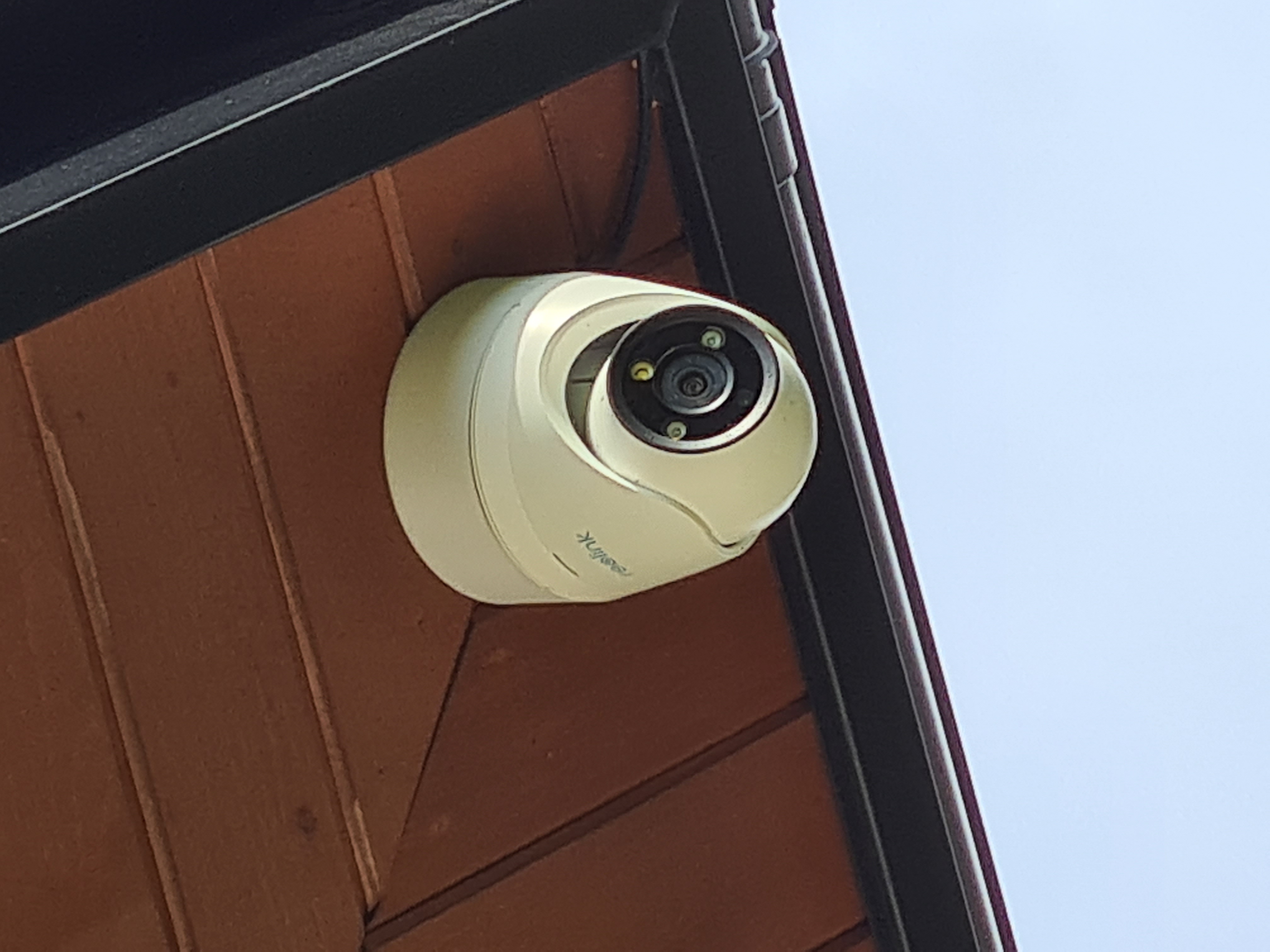 Reolink RLC-1224A RLC-520A junction box by Vixlier | Download free STL ...