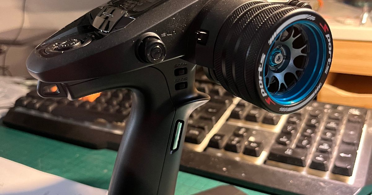 Futaba adapter for metal handwheel by Jan (Sláva) Slavík | Download ...