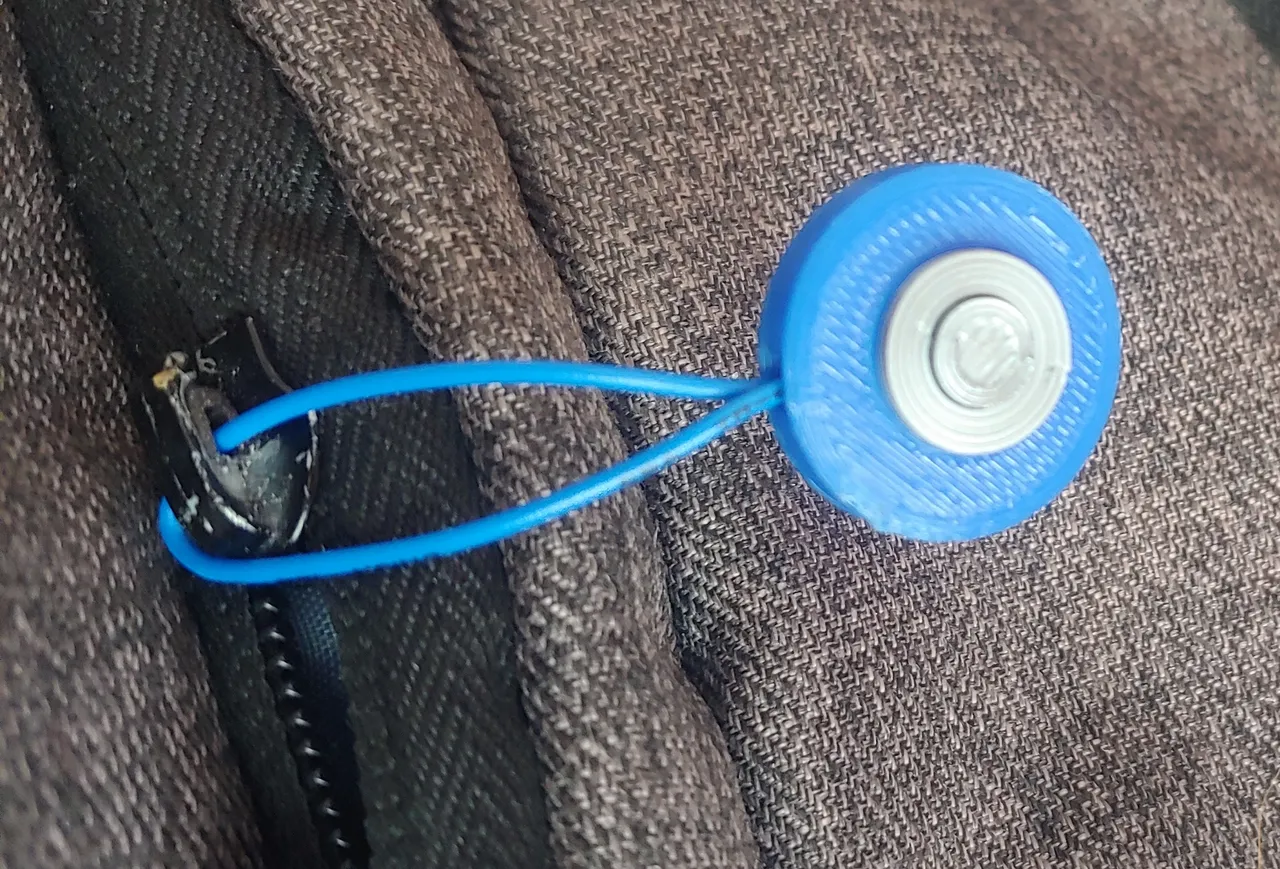 Spare Circular ZIP Handle by golem | Download free STL model ...