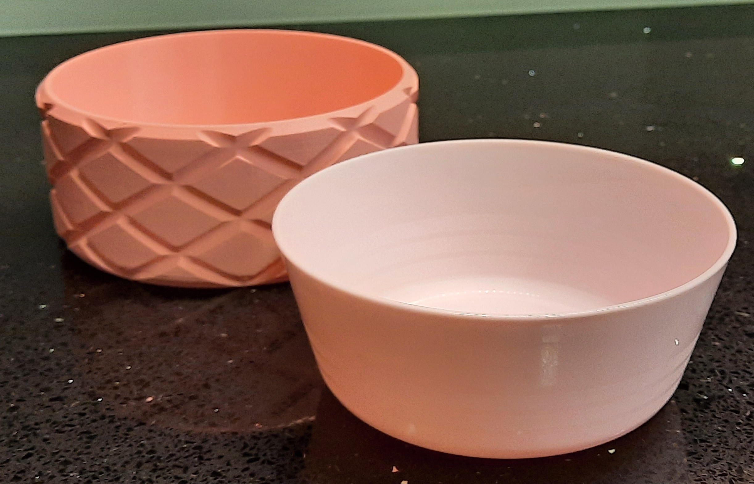 Flowerpot "Helix wide" with IKEA KALAS insert by Michal Blazek ...