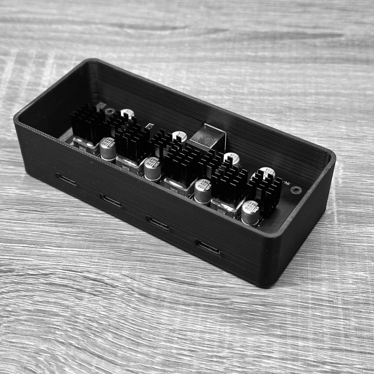 Case for 4-way PD65W fast charging module por Dmytro | Descargar modelo ...