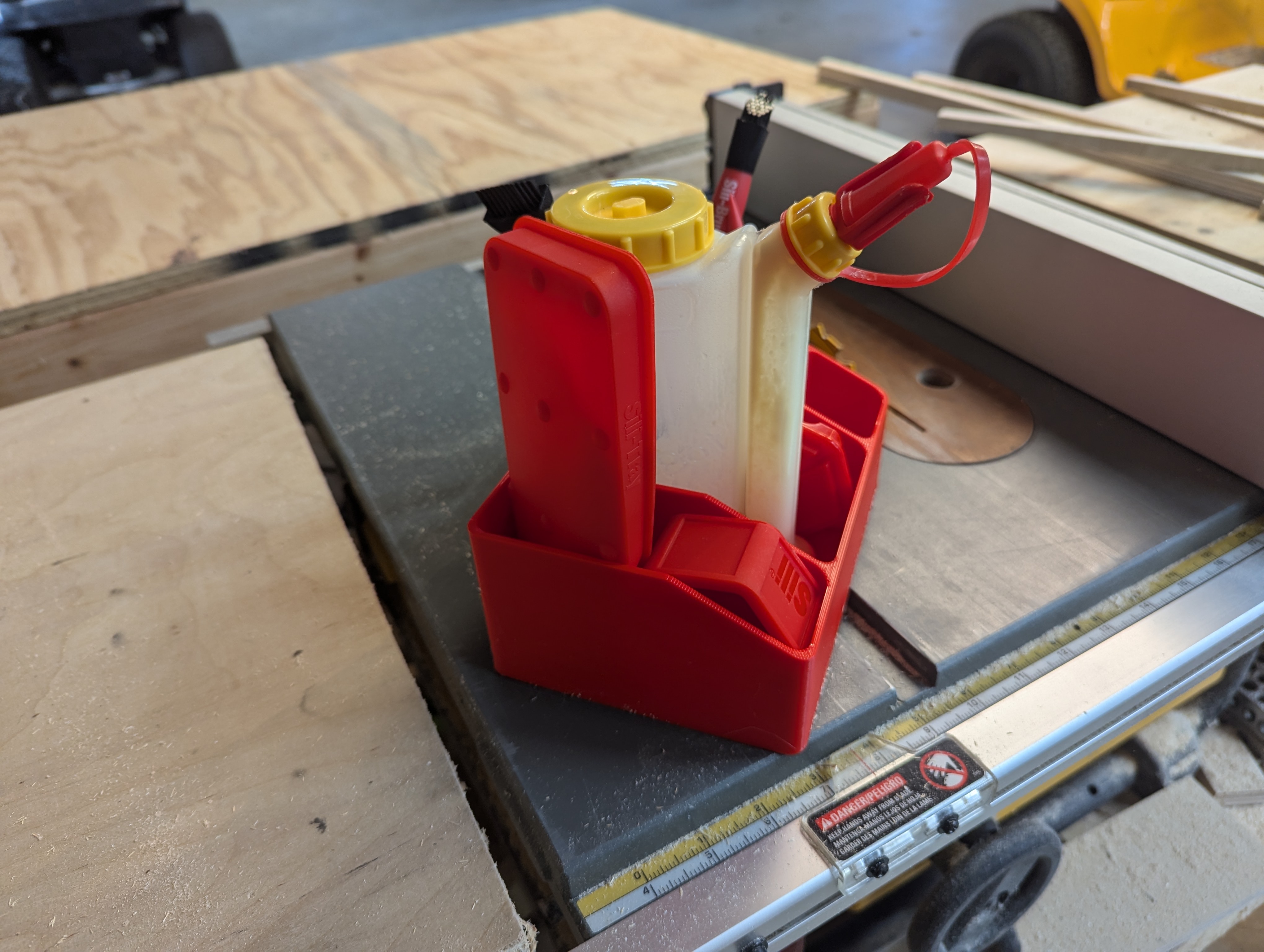 Glue Caddy by Chas1397 | Download free STL model | Printables.com