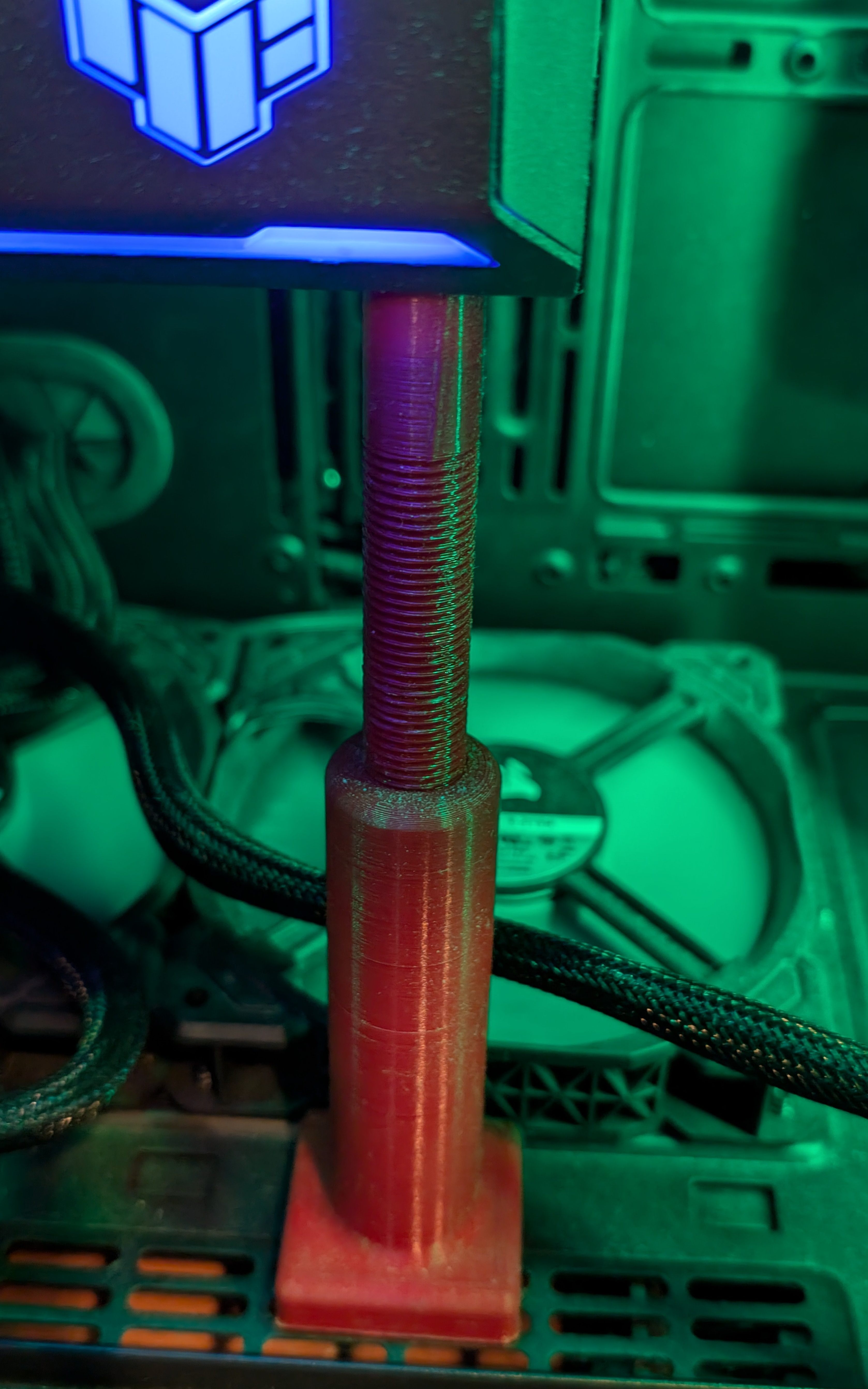 Anti-Sag GPU Stand (aka machinists jack) by remotelove | Download free ...