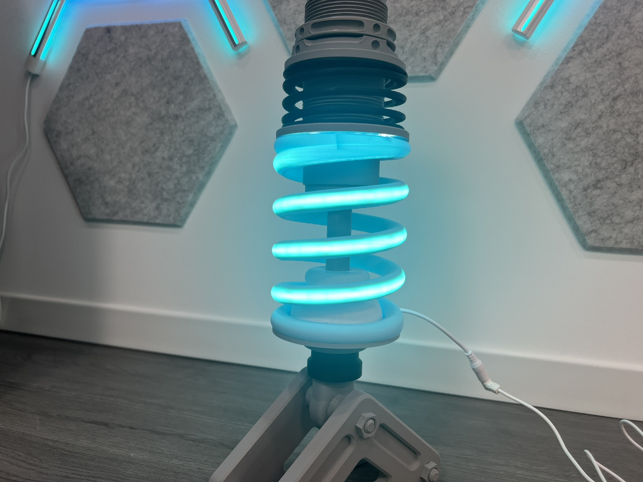 COILOVER DESK/WALL LAMP by Xander Designs | Printables Store
