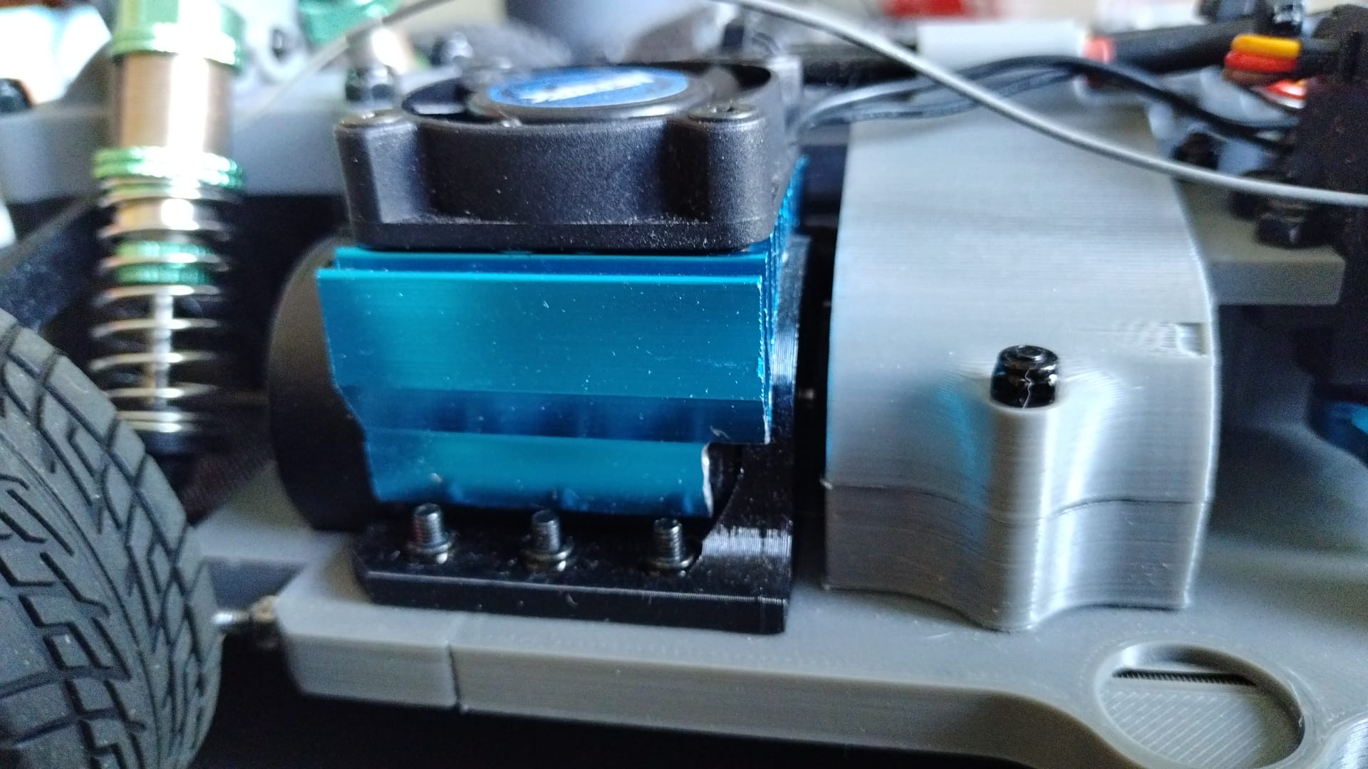 Sidegrades for EXPLORER-MK1 3D PRINTED 1:10 RC CHASSIS by ambrmart | Download free STL model ...