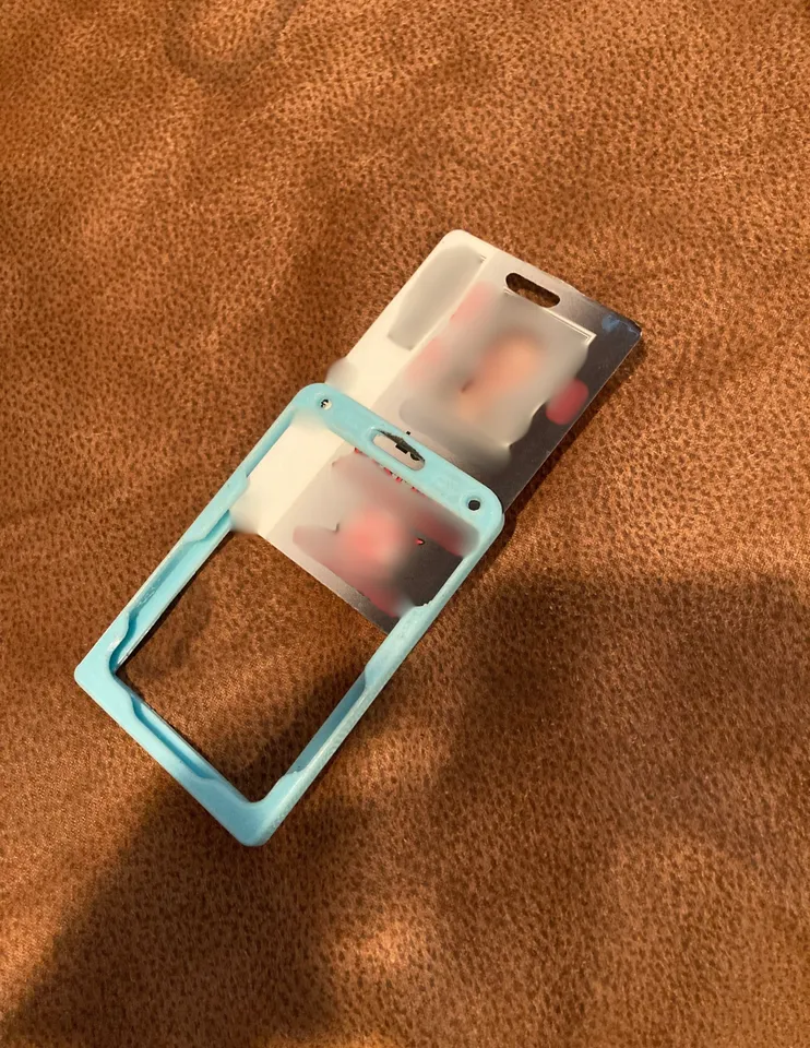 Id card holder by camdaloon | Download free STL model | Printables.com