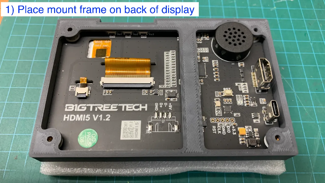 BTT HDMI5 V1.2 display mount Voron by EDnation | Download free STL ...