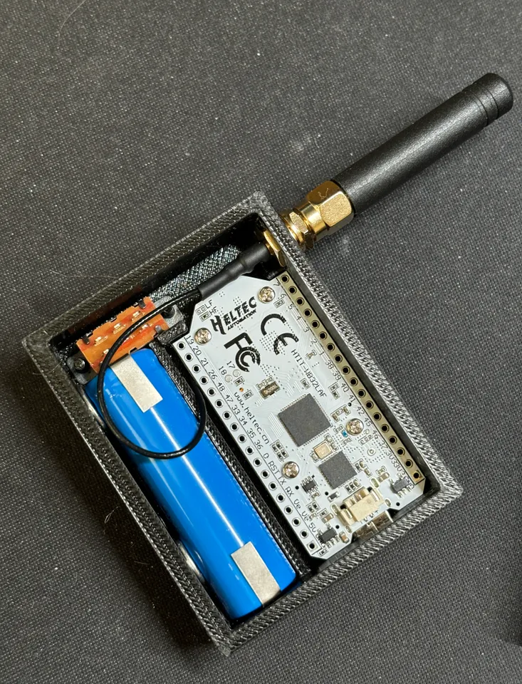 Heltec LoRA radio case by emde | Download free STL model | Printables.com