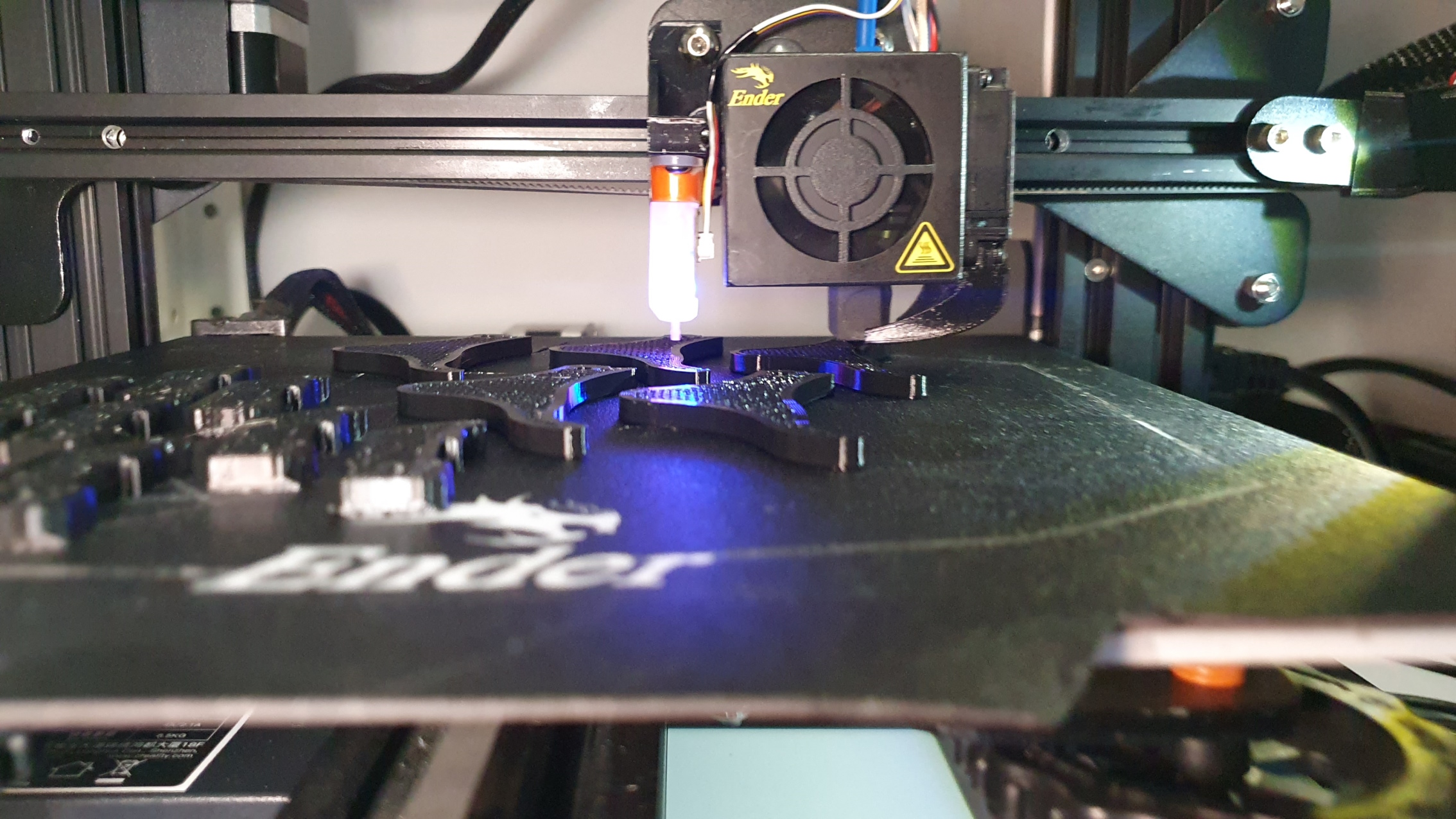 TZ-V6-2.0 Hot-end mount for Ender3 by Roman | Download free STL model ...