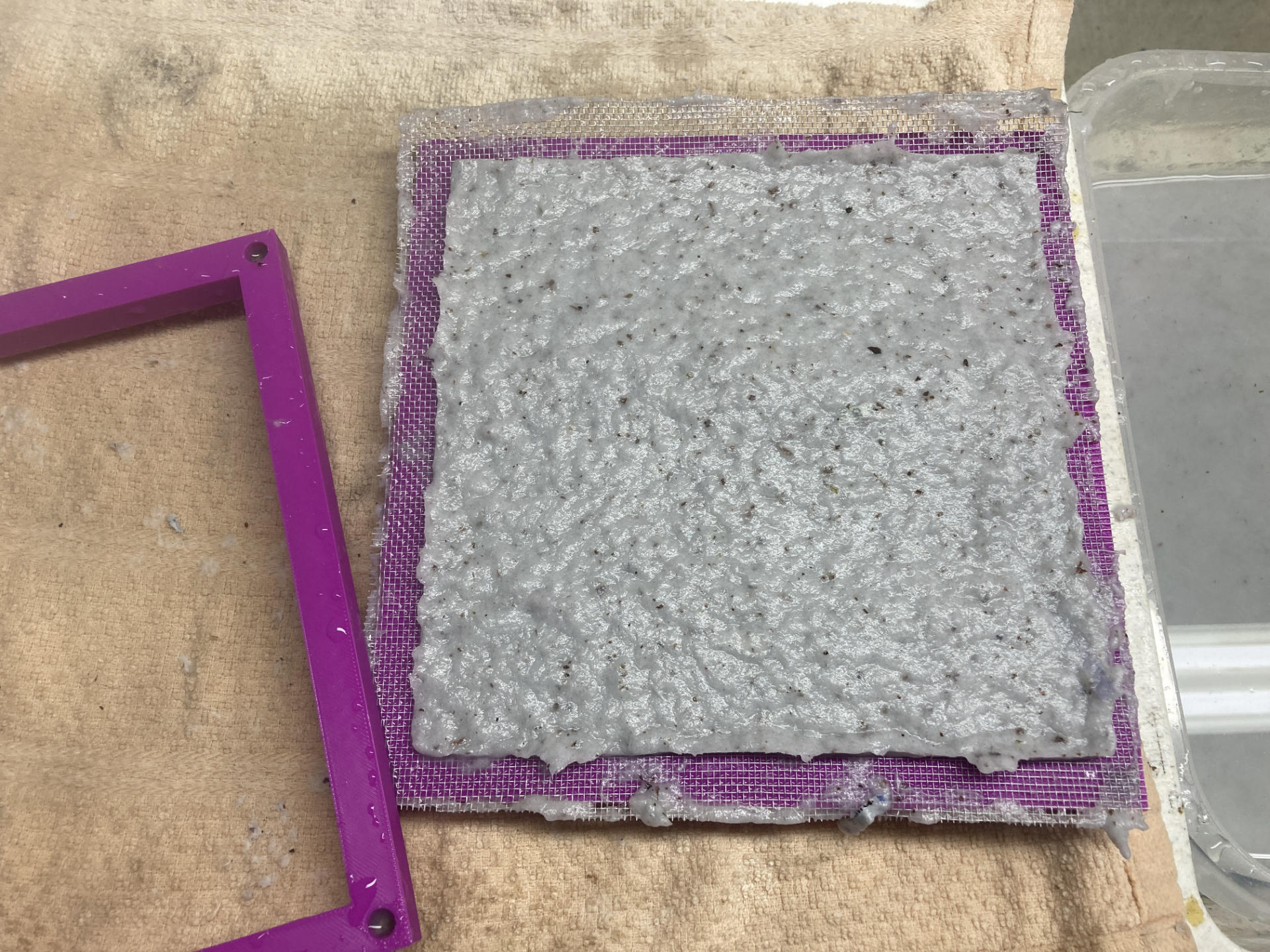 Mould and Deckle by Pete Prodoehl | Download free STL model ...