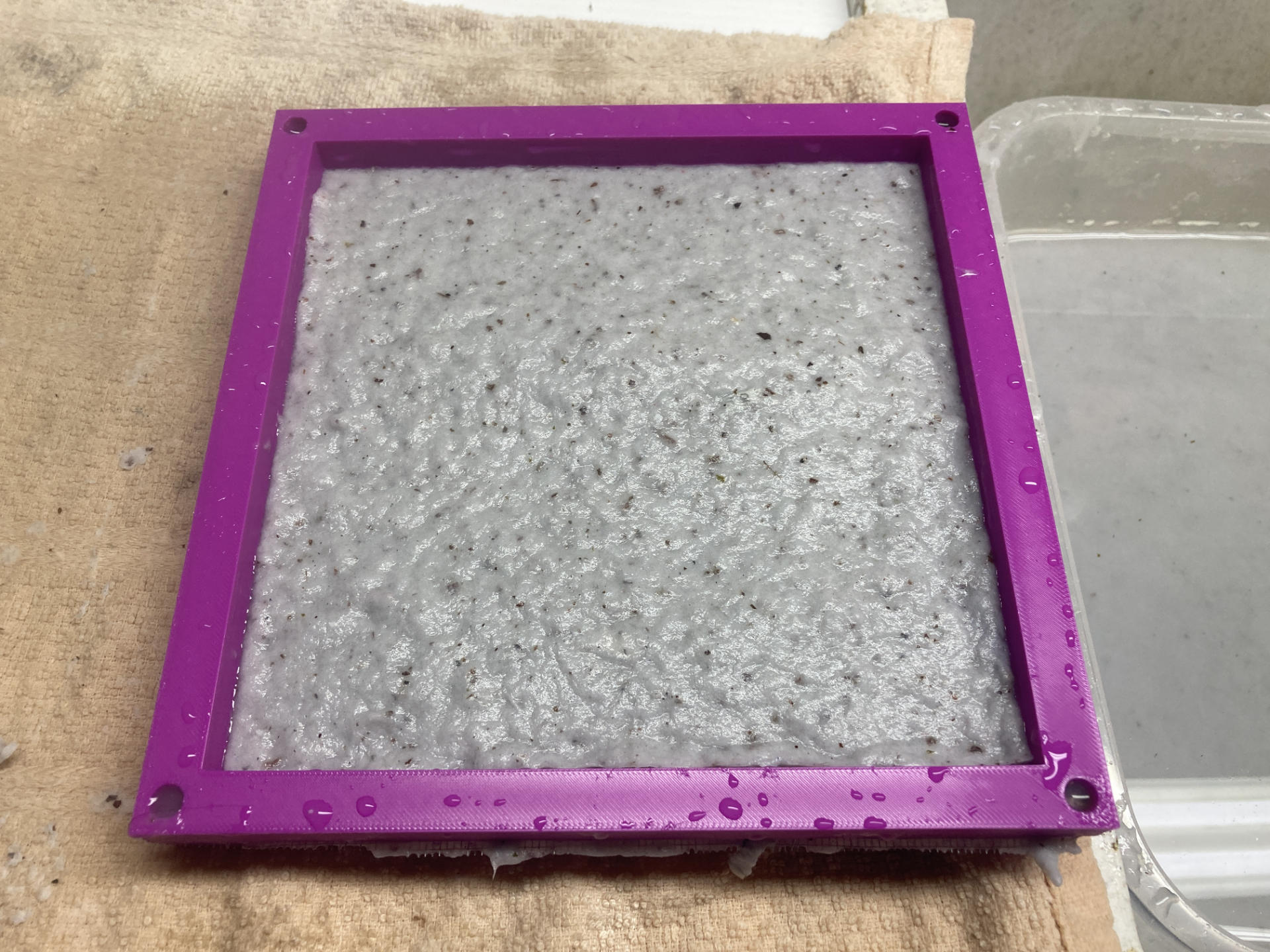 Mould and Deckle by Pete Prodoehl | Download free STL model ...