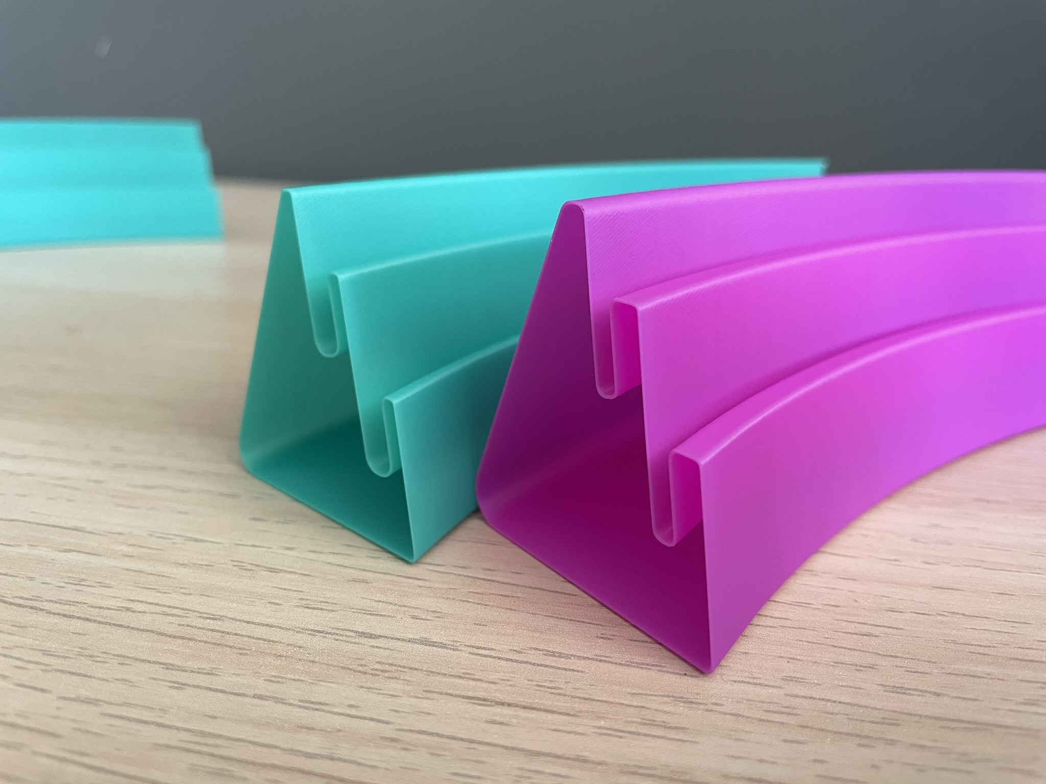 vase-mode-playing-card-holder-nestable-mutli-sized-by-ohlordy