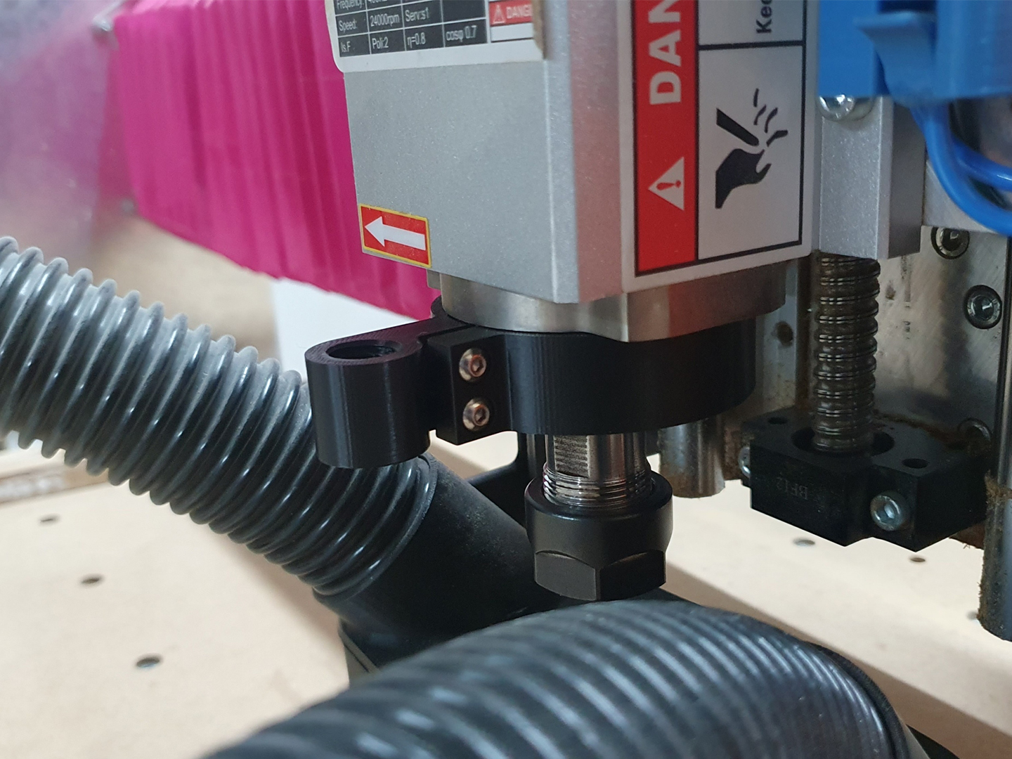 CNC Penholder Spindlemount (Plotter) by Laisch | Download free STL ...