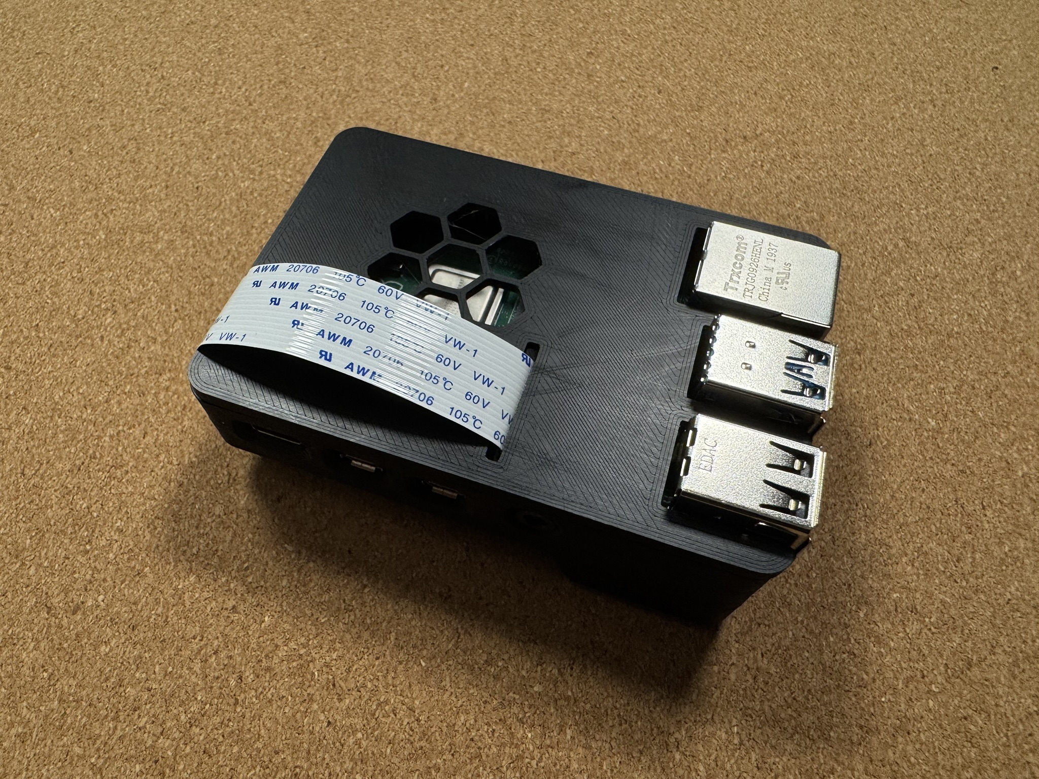 Raspberry Pi 4 Camera Modul v3 Case by mertan | Download free STL model ...